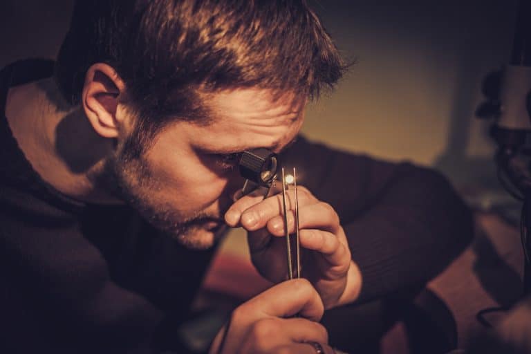 The 6 Best Diamond Substitutes You Need to Know About
