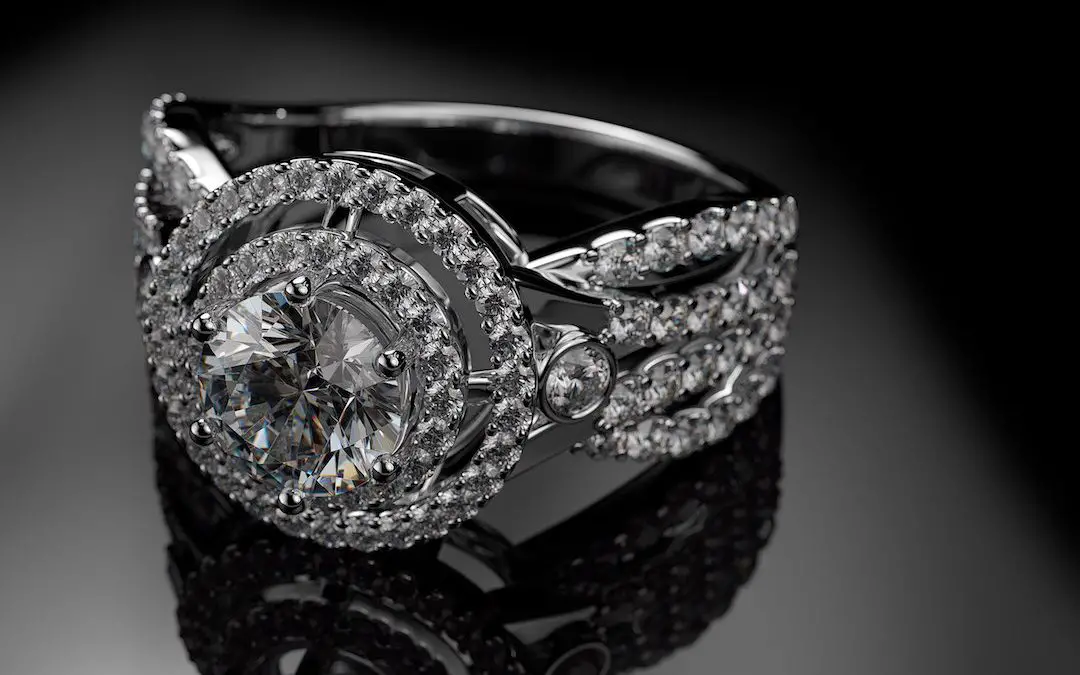 How to Keep Your Diamond Ring Looking It's Best
